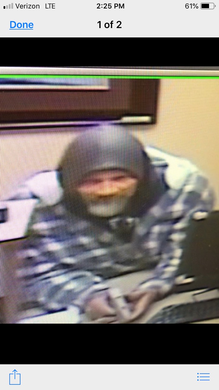 Police Respond To Apparent Bank Robbery In Corbin